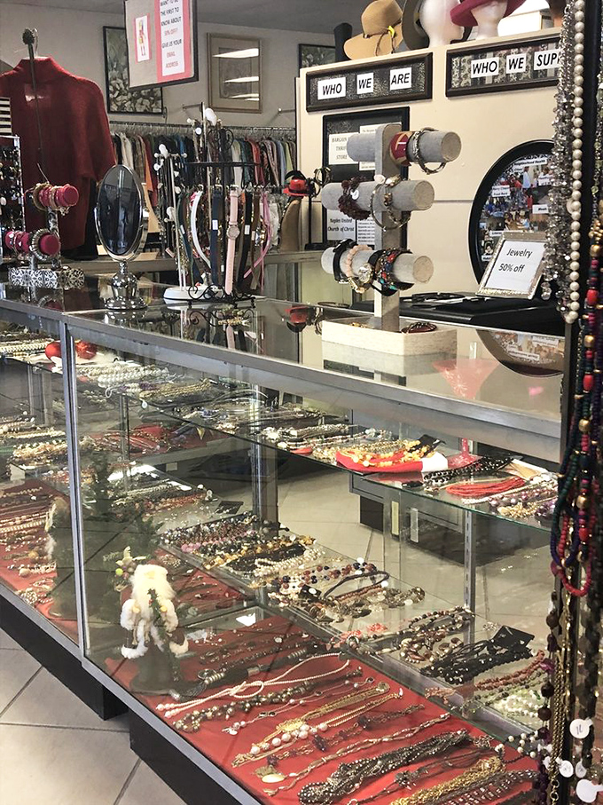The jewelry counter &ndash; where Naples' finest castoffs become your newest conversation pieces. That necklace has stories to tell, if only it could talk.