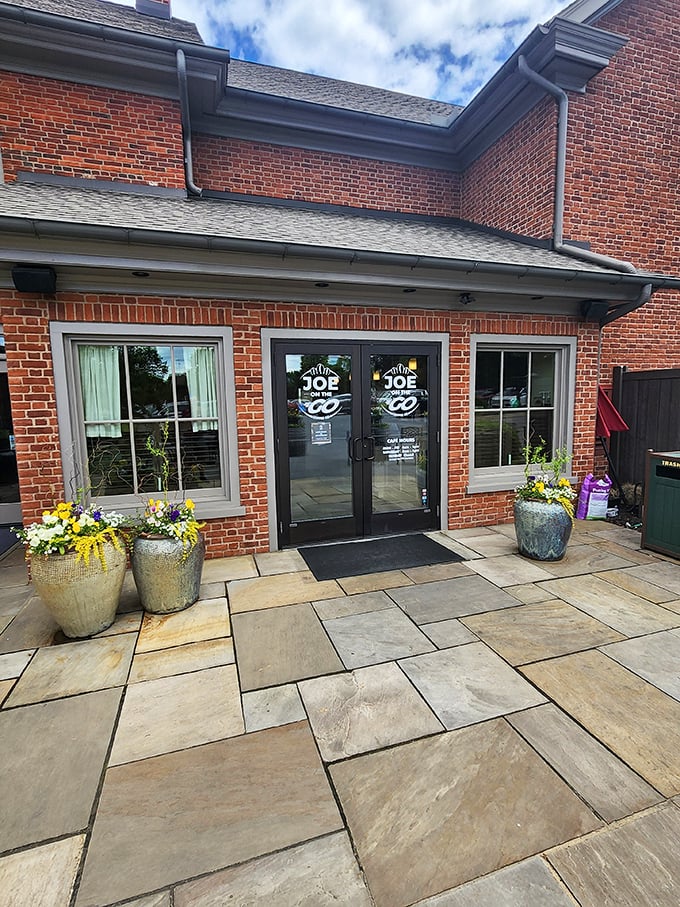 Joe on the Go's welcoming entrance promises that perfect cup to fuel your Strasburg adventures, with flower pots that are almost as perky as their coffee.