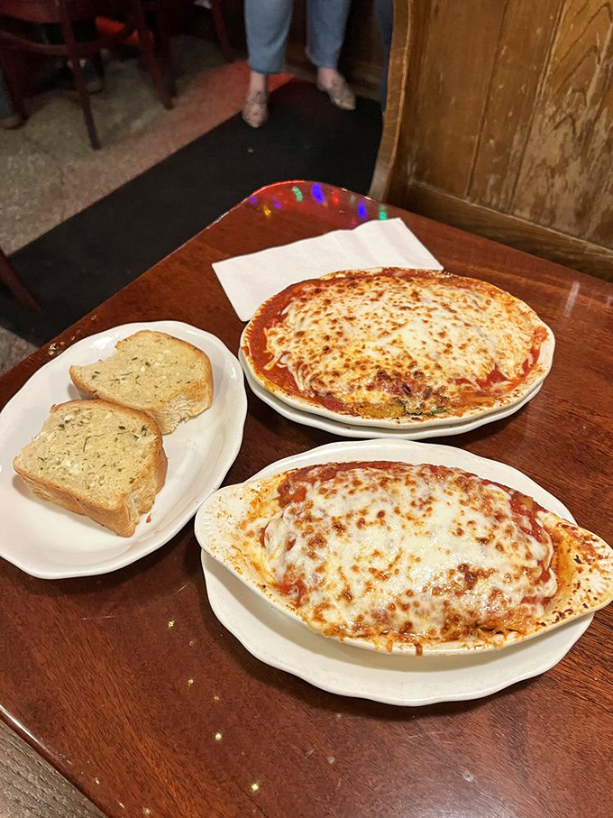 These pasta dishes arrive looking like they just auditioned for a food commercial &ndash; bubbling cheese, rich sauce, and garlic bread ready for its supporting role.