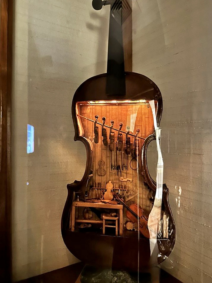 Inside this musical instrument lies a complete violin-making studio, proving creativity knows no size limits. 