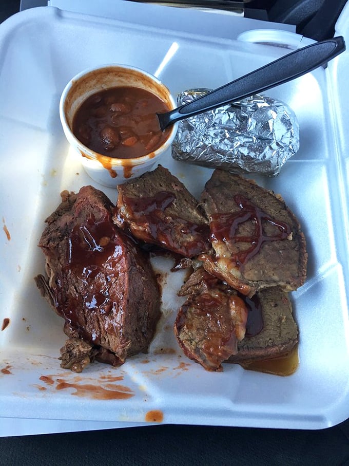 Tri-tip so perfectly executed it makes you wonder if there's a secret society of desert barbecue masters we don't know about.