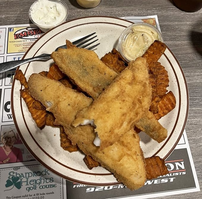 Delicately breaded walleye that would make even the most stoic Midwesterner break into spontaneous poetry. Lake-to-table dining at its finest.