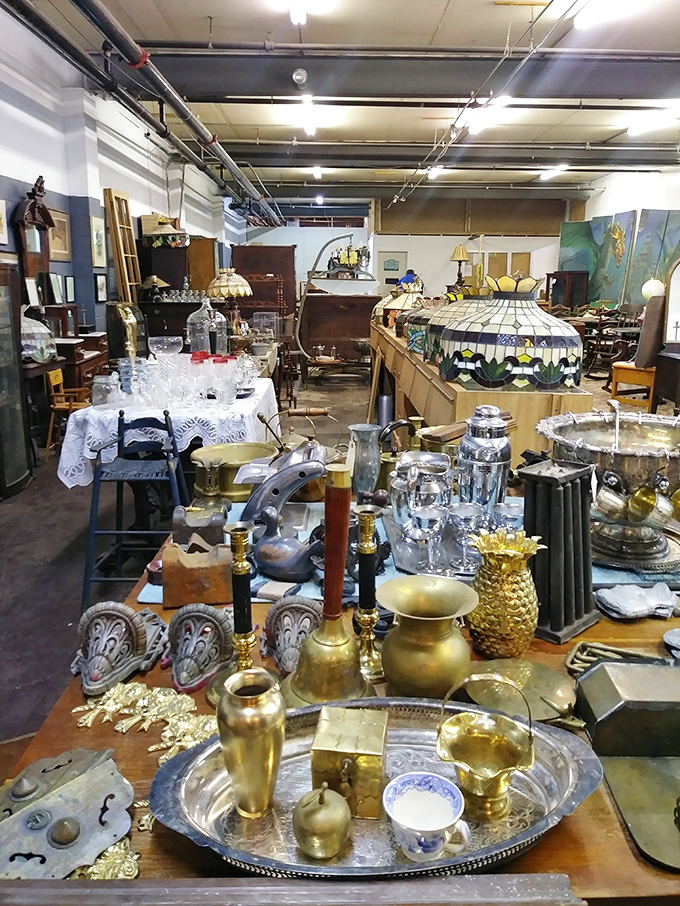 All that glitters might actually be brass! This collection of metallic treasures transforms ordinary shelves into an Aladdin's cave.