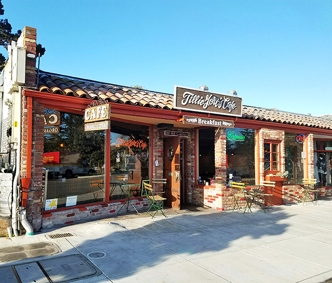 Tillie Gort's Cafe serves up breakfast with the kind of morning enthusiasm most of us only achieve after our third cup of coffee.