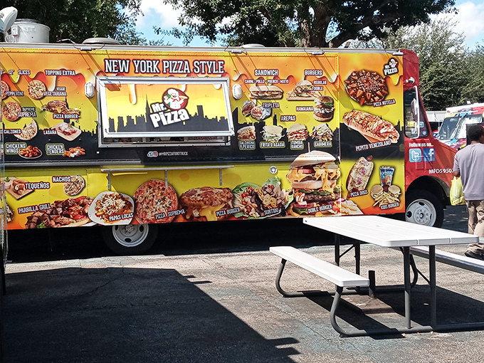 New York Pizza Style food truck brings a taste of Manhattan to Kissimmee. The aroma alone might make you start talking with your hands!