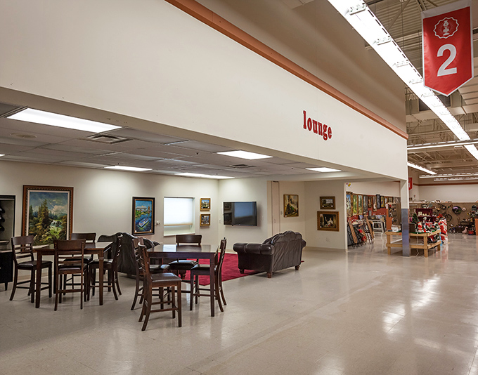 The aptly named "Lounge" provides a welcome respite when your feet need a break but your eyes want to keep feasting on the surrounding treasures.