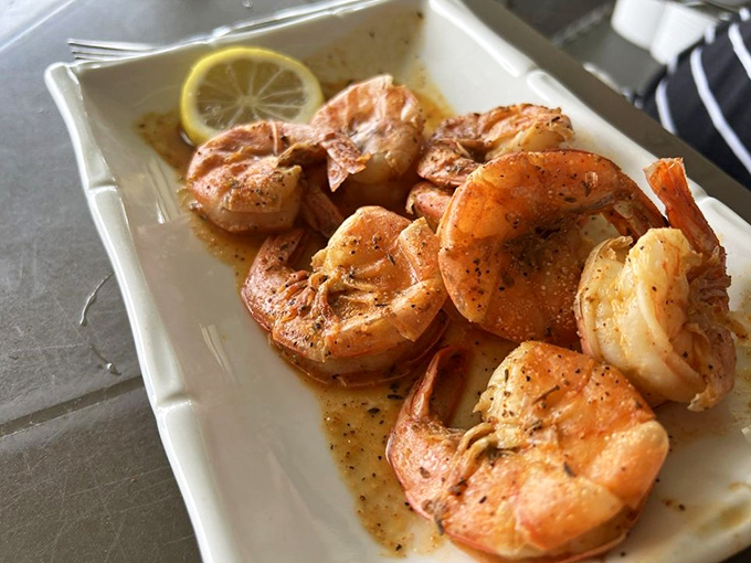 These plump shrimp have clearly lived their best lives before making the ultimate sacrifice for your lunch. Seasoned with expertise, not pretension.