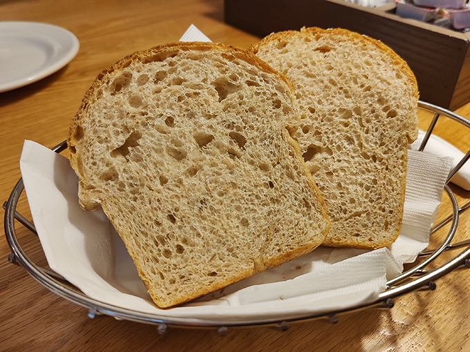 House-made bread with an architectural structure so perfect it could qualify for its own HGTV special.