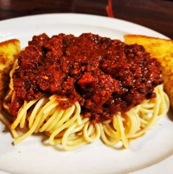 Spaghetti with meat sauce that would make your Italian grandmother nod in respectful approval. Simple, hearty, and absolutely no-nonsense delicious.