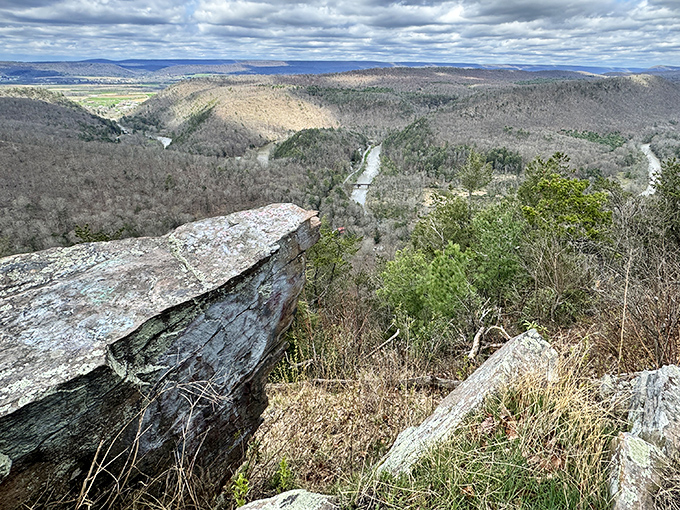 This dramatic rock formation juts out like nature's diving board. Just don't actually dive—the view alone provides all the thrills needed.