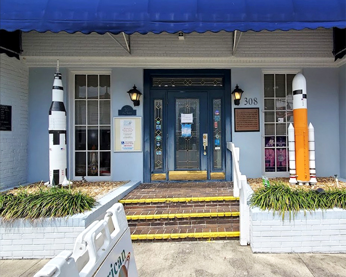 Rockets flanking the entrance set the tone for a museum that shoots for the stars – literally.