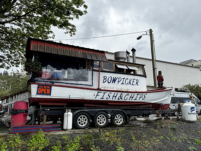 Bowpicker isn't just a restaurant—it's a landlocked fishing boat serving the catch. Talk about cutting out the middleman!