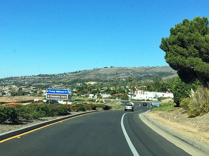 Palos Verdes Peninsula: where California coastline puts on its Sunday best and poses for the perfect profile picture.