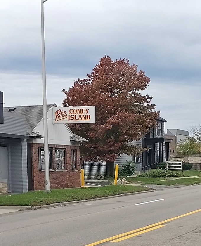 Pete's modest exterior hides coney greatness&mdash;like finding a masterpiece painting at a garage sale.