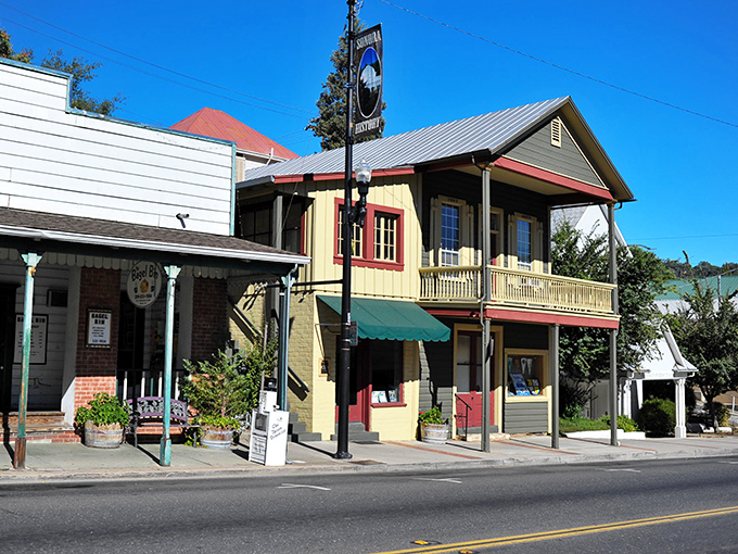 Sonora's historic downtown curves with the landscape. Those brick buildings have weathered gold booms and busts with style.