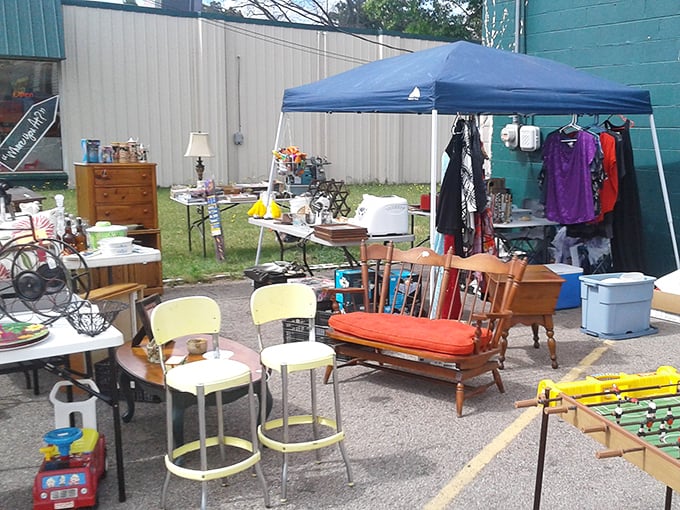 The Market Place elevates "junk" to treasure status with its boutique feel and carefully curated vintage collections.