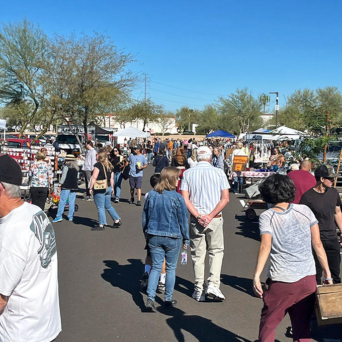 "Thieves" only steal your heart at this Phoenix market! Colorful displays and even more colorful characters make every visit memorable.