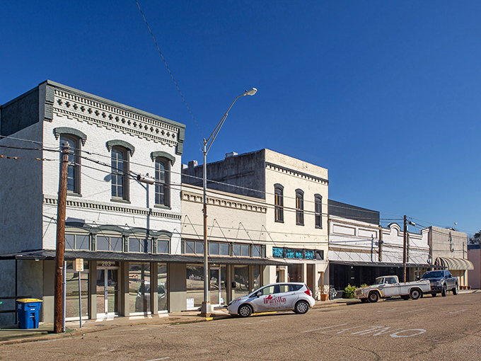 Main Street Marshall &ndash; where the traffic lights are suggestions and the pace is deliciously unhurried.