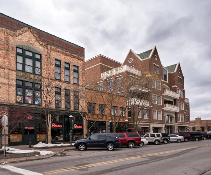 The "Medical Mile" in Grand Rapids ensures quality healthcare is always nearby&mdash;a crucial consideration for retirement planning.