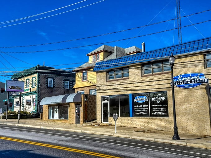 Parkville's charming storefronts offer small-town service with suburban convenience. The best of both worlds, like peanut butter meeting jelly!