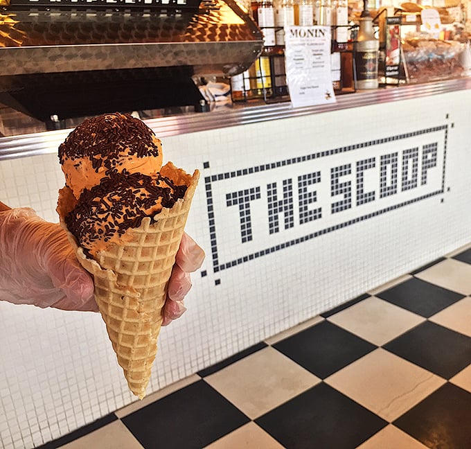 The Inside Scoop: Nothing says "we're serious about ice cream" like a 15-foot statue of the man who serves it. His smile is almost as large as his scooping arm!