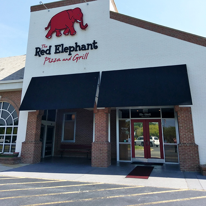 Clean lines and classic brick make The Red Elephant instantly recognizable. That red pachyderm promises pizza worth remembering.
