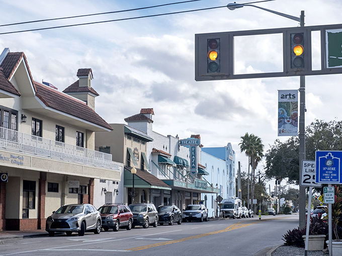 The classic storefronts in Vero Beach isn't just cute – it's calling to say your Social Security check will go much further here.
