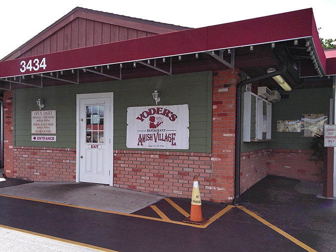 This unassuming Amish restaurant proves that sometimes the best things in life aren't flashy—they're flaky and filled with lime.