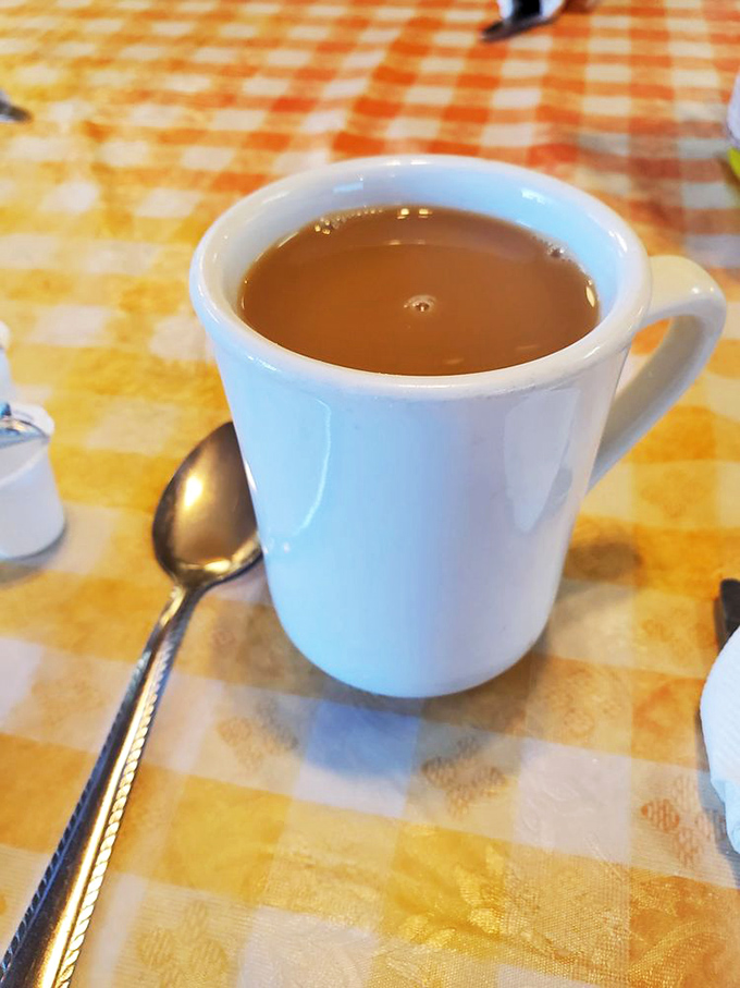 That classic diner coffee&mdash;strong enough to wake the dead but somehow still smooth enough to enjoy cup after bottomless cup.
