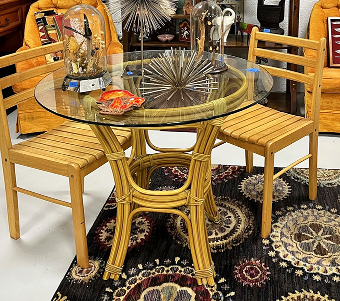 Rattan and glass dining sets: where tropical resort vibes meet practical breakfast nooks. Your morning coffee just got a serious upgrade.