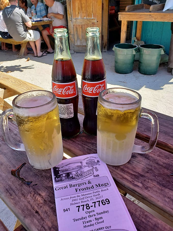 Frosty mugs and classic Coca-Cola bottles&mdash;because some pleasures in life are timeless, like vinyl records and handwritten thank-you notes. 