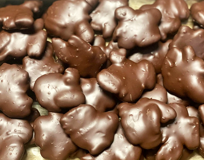 These milk chocolate mounds might not look like supermodels, but they deliver a flavor performance worthy of a standing ovation.