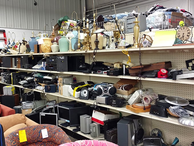 The electronics corner&mdash;a technological time capsule where yesterday's cutting-edge gadgets find second lives. Someone's forgotten stereo becomes another's vintage score.