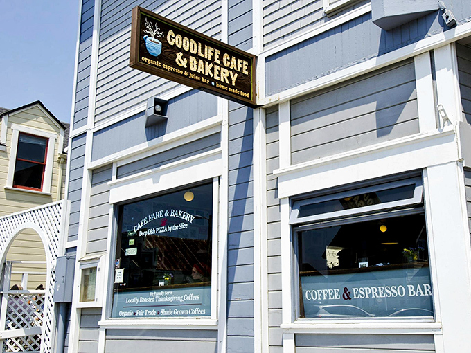 Goodlife Caf&eacute; isn't just a name&mdash;it's a promise delivered through organic pastries and locally roasted coffee that makes mornings something to celebrate.