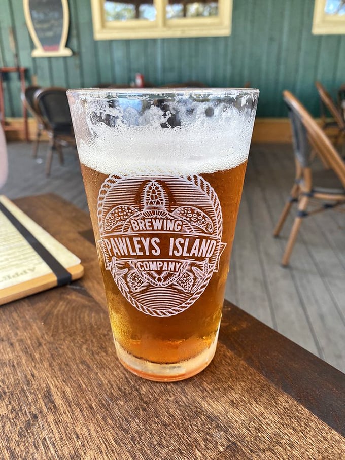 Nothing complements seafood quite like a local brew. This Pawleys Island amber is practically high-fiving your taste buds.