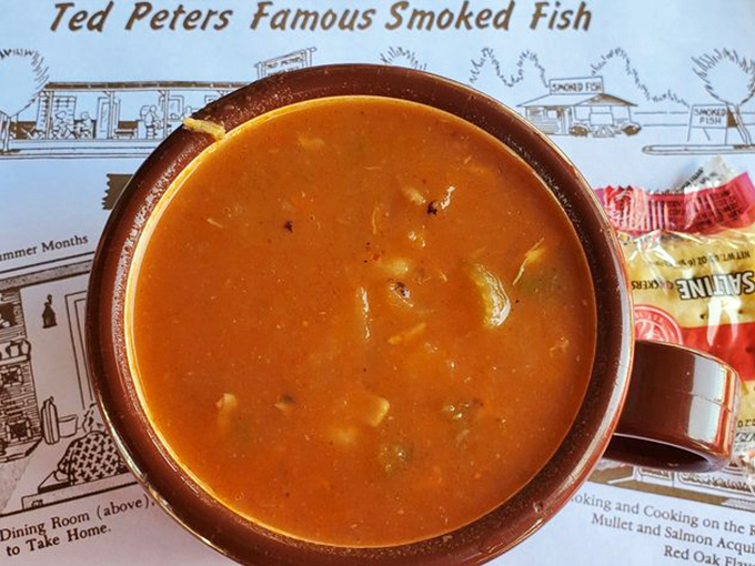 Manhattan clam chowder, the rebellious tomato-based cousin in a state that worships the creamy New England version. Bold and beautiful.