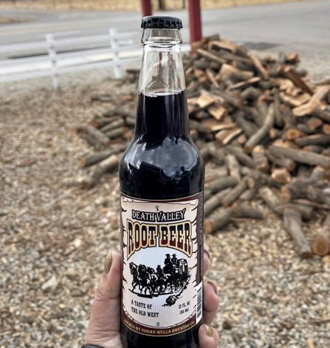 Nothing washes down serious barbecue like an old-fashioned root beer—this Death Valley brew is the cowboy champagne of the Eastern Sierra.