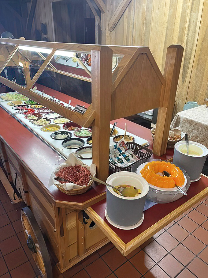 The salad bar wagon &ndash; because even in comfort food paradise, we occasionally need something green to photograph before diving into dessert.