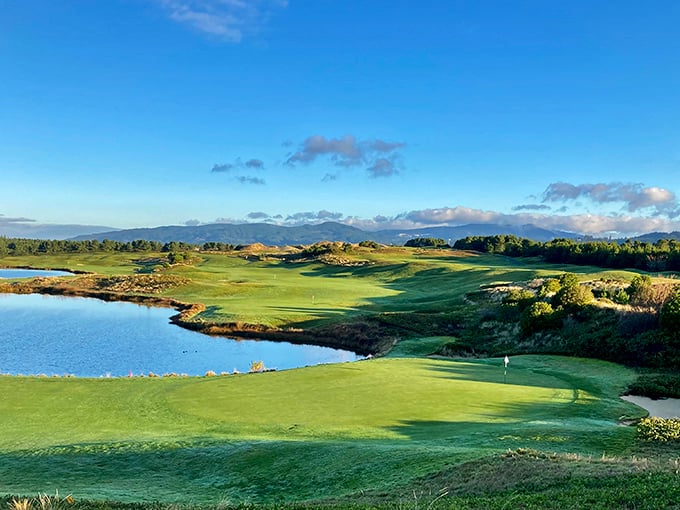 Sandpines Golf Links proves that sand traps can be beautiful when they're part of an award-winning course with water views.