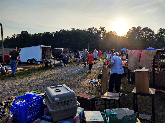 Golden hour shopping creates the perfect lighting for last-minute deals. As the day winds down, the bargaining intensifies&mdash;it's nature's way.