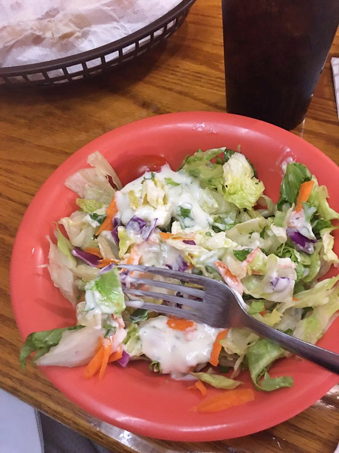 A side salad that actually deserves respect. Not just an obligation before the main event, but a crisp, colorful appetizer in its own right.