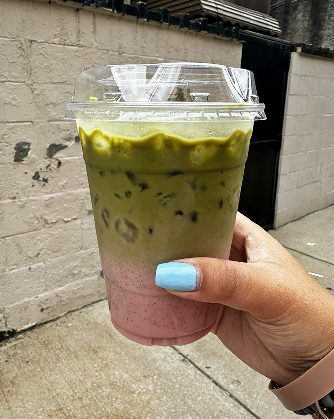 This strawberry matcha drink is having an identity crisis in the best possible way&mdash;creamy, fruity, earthy, and utterly Instagram-worthy all at once. 