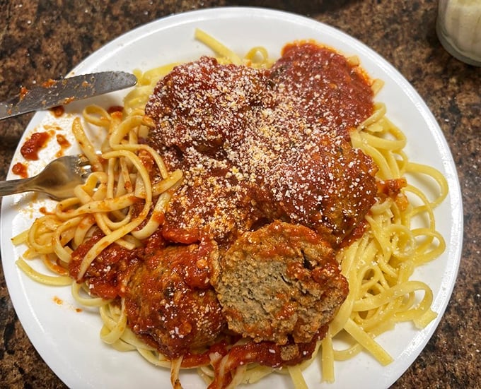 Wednesday's pasta special brings Italy to Naples, Florida&mdash;a hearty portion that would make Tony Soprano nod approvingly while reaching for more parmesan.