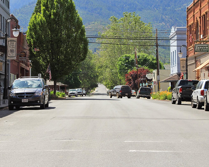 Tree-lined streets and historic buildings create the kind of Main Street that theme parks try desperately to replicate. The original is always better.