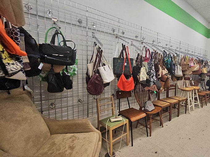 Handbag heaven for the budget-conscious fashionista. Yesterday's designer splurges find new life with tomorrow's trend-setters.