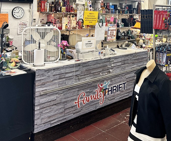 The front counter welcomes shoppers with a rustic stone facade. Like a customs checkpoint between the land of retail prices and bargain territory.