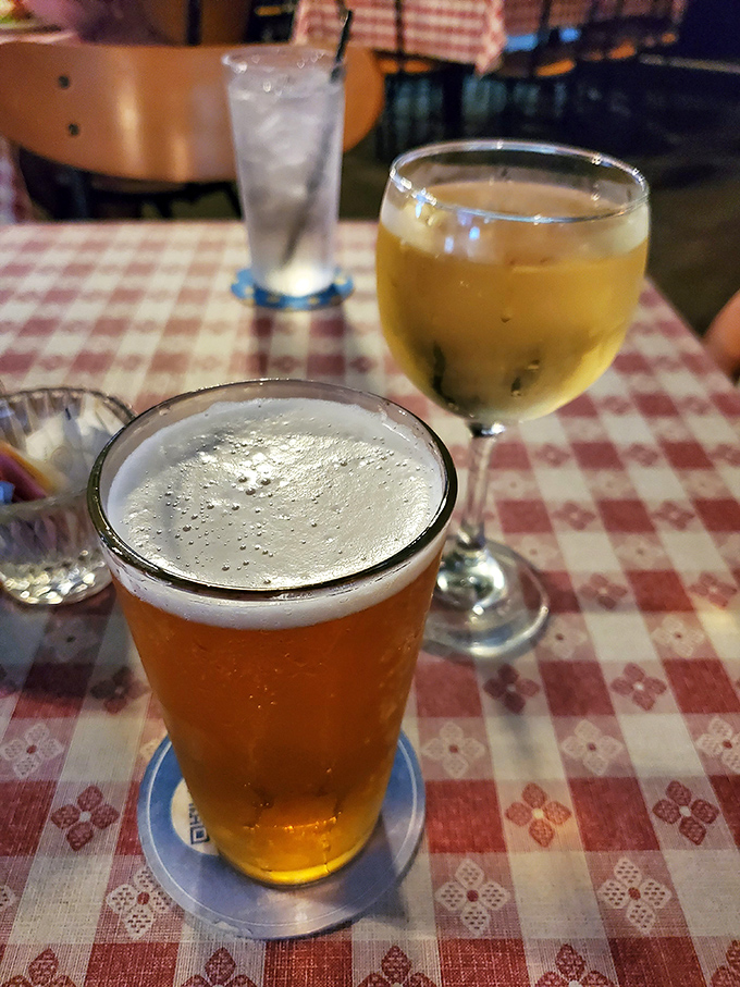 Ice-cold beverages complement hot food perfectly &ndash; the simple pleasures that make life worth celebrating daily.