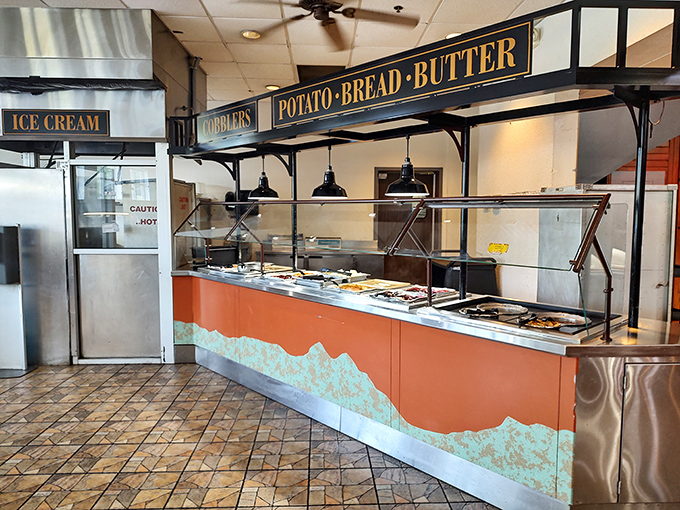 The dessert station stands ready like the promised land after a journey through savory wilderness. Sweet dreams are made of this.
