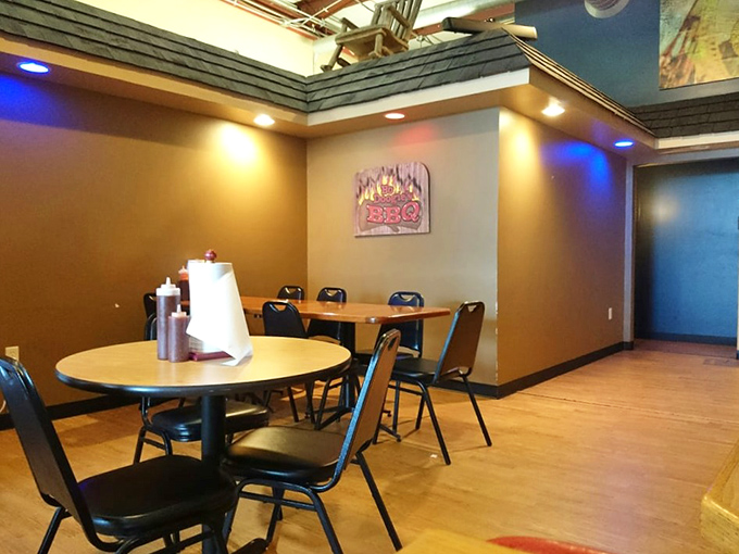 The dining room says, "We're serious about meat, not d&eacute;cor." In the barbecue world, this minimalism isn't a statement&mdash;it's a promise of authenticity.