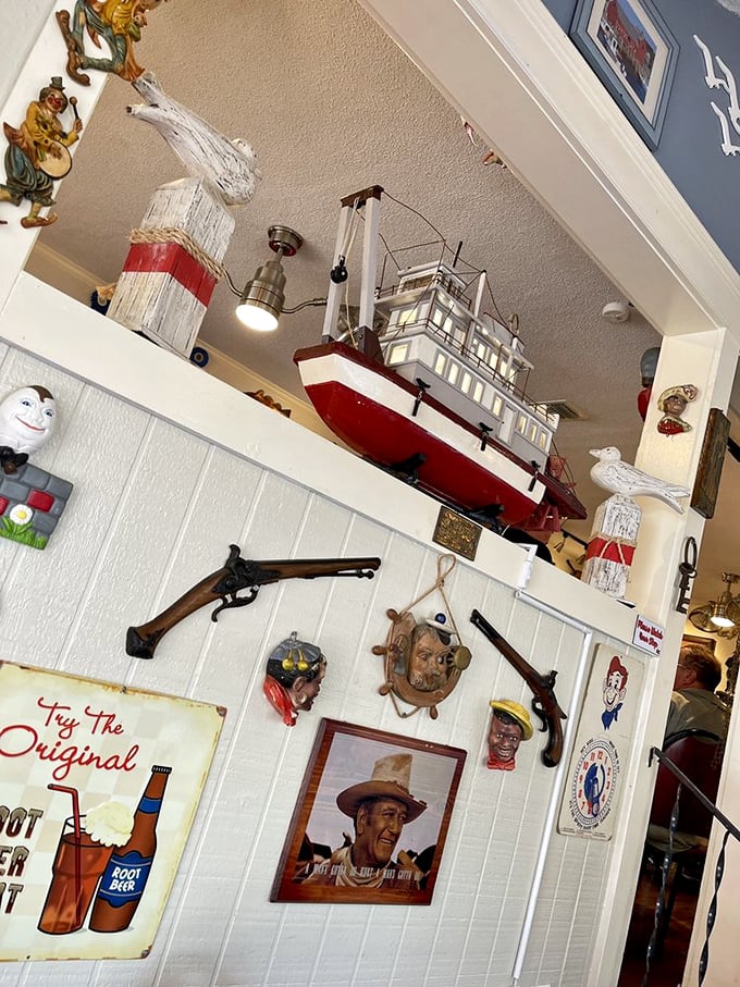 The d&eacute;cor tells sea tales without saying a word. That model ship probably witnessed more food euphoria than actual nautical miles.